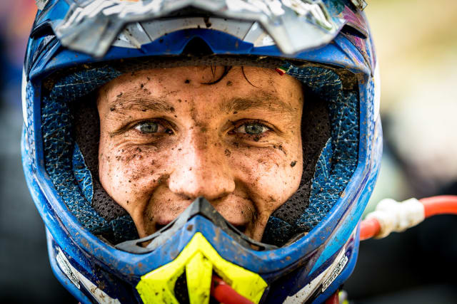 Xross | WHO HAS THE MUDDIEST XROSS CHALLENGE FACE?